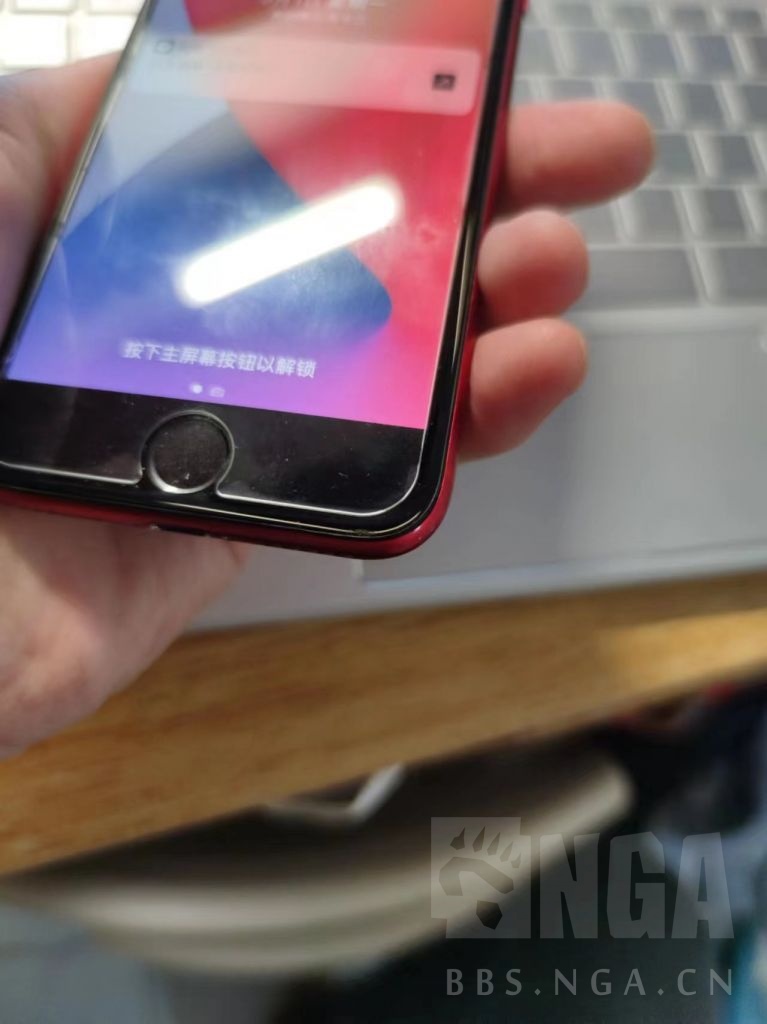 苹果手机iPhone SE2 128g红色 1000元 NGA玩家社区