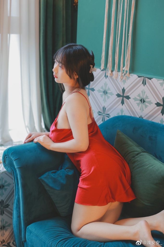 许愿，想看那种大胸大胯身材的42 NGA玩家社区