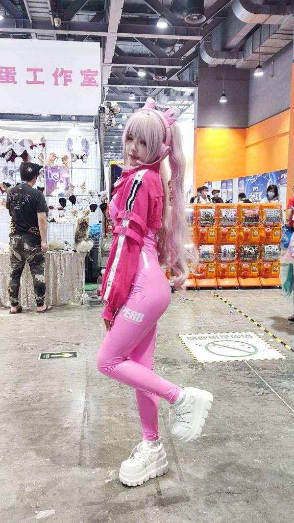 发几个萤火虫漫展的好看的 coser NGA玩家社区