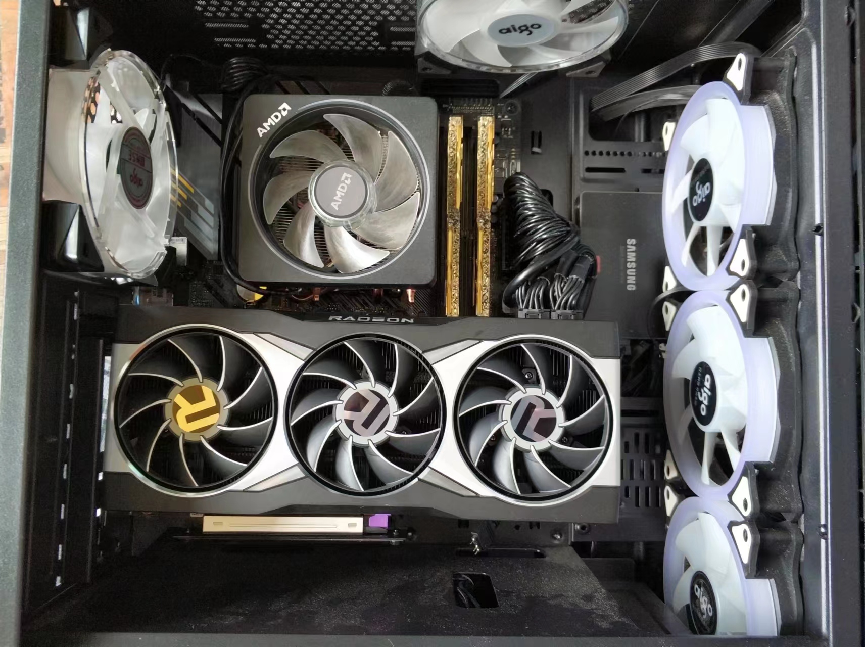 酷冷至尊显卡竖装支架V3 NGA玩家社区