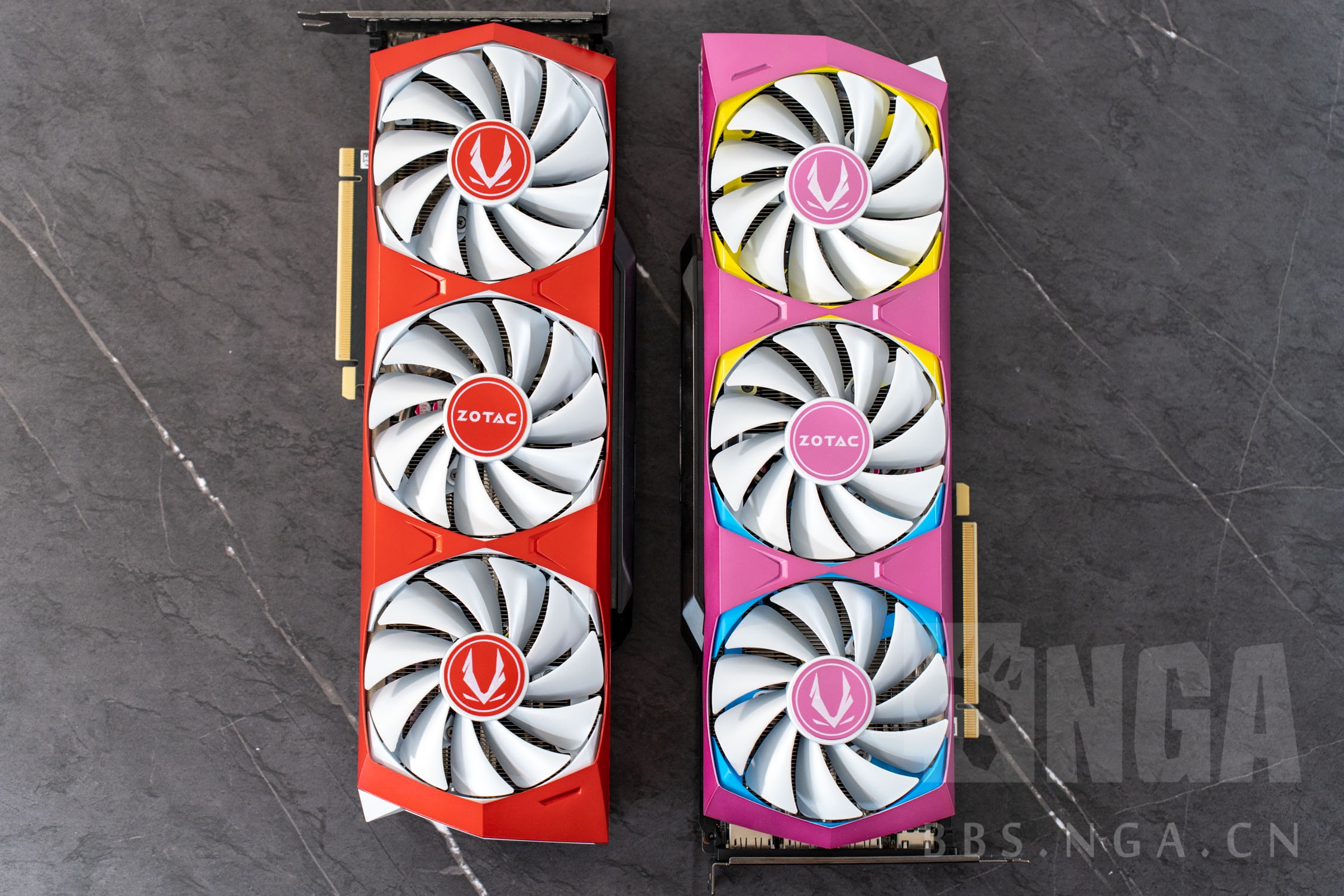 [ROLL] 今天谁也别拦着喜多波奇贴贴！索泰 GeForce RTX 3090 Trinity OC × 《孤独摇滚》DIY联名卡 178