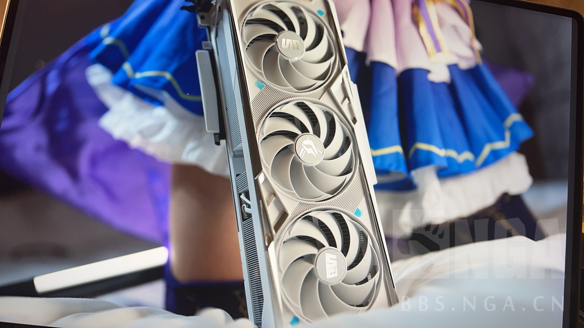 [ROLL] 今天谁也别拦着喜多波奇贴贴！索泰 GeForce RTX 3090 Trinity OC × 《孤独摇滚》DIY联名卡 NGA玩家社区