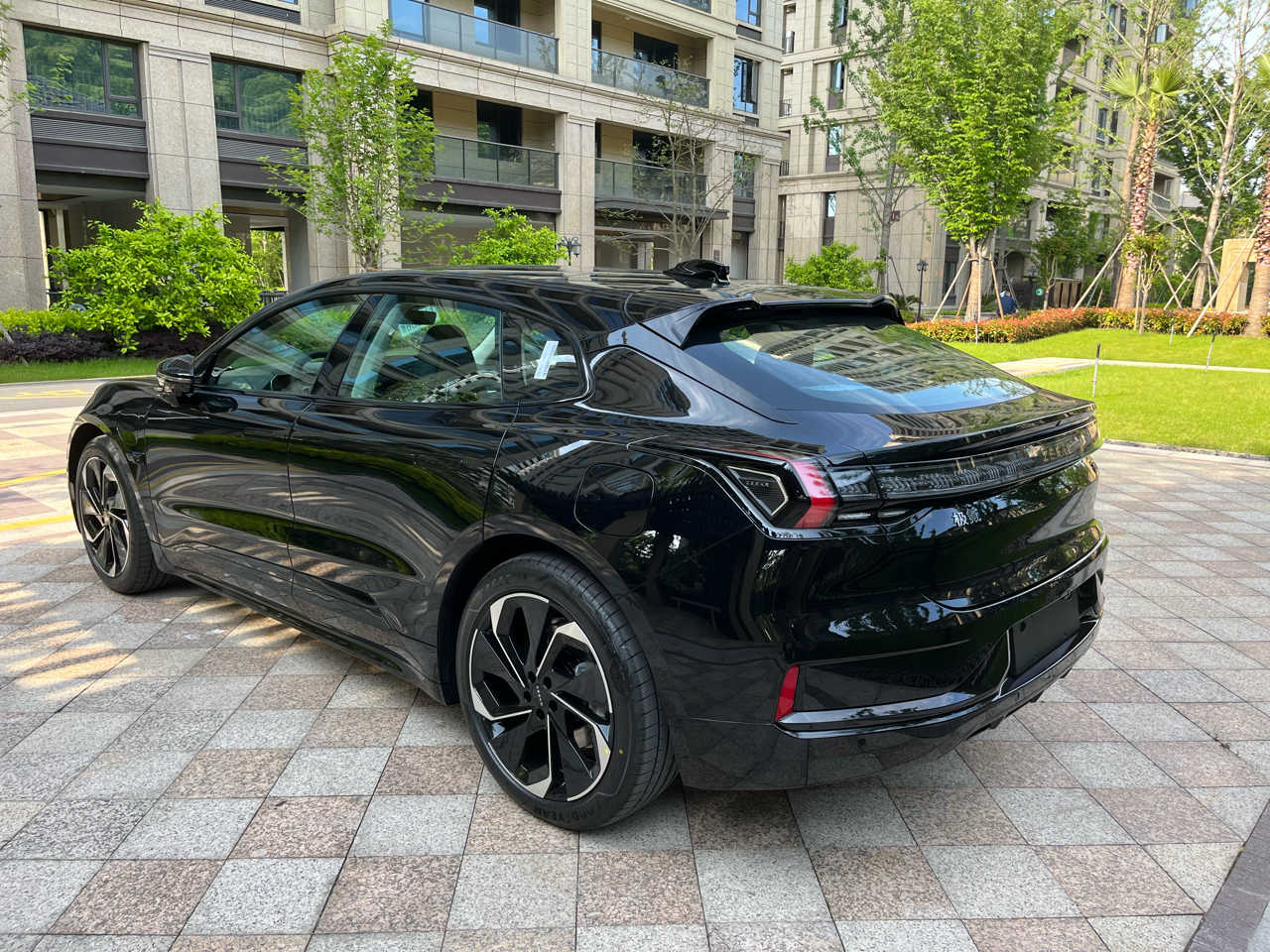 极氪001 we100提车作业 防一血 NGA玩家社区