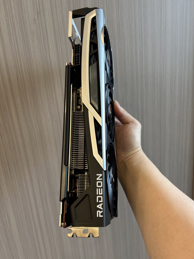 6800xt，网吧老板找的，说不是矿，求大伙鉴定一下 NGA玩家社区