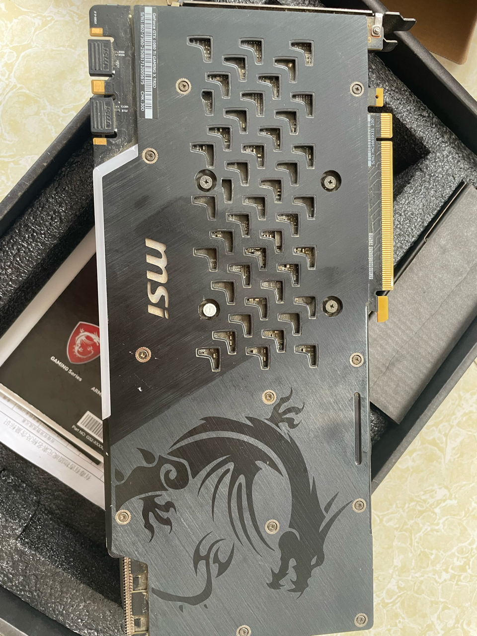 暂时剩800的jbl104了 卡1200出了 支架20送了下周出个火神2080s吧 暂定1700 178