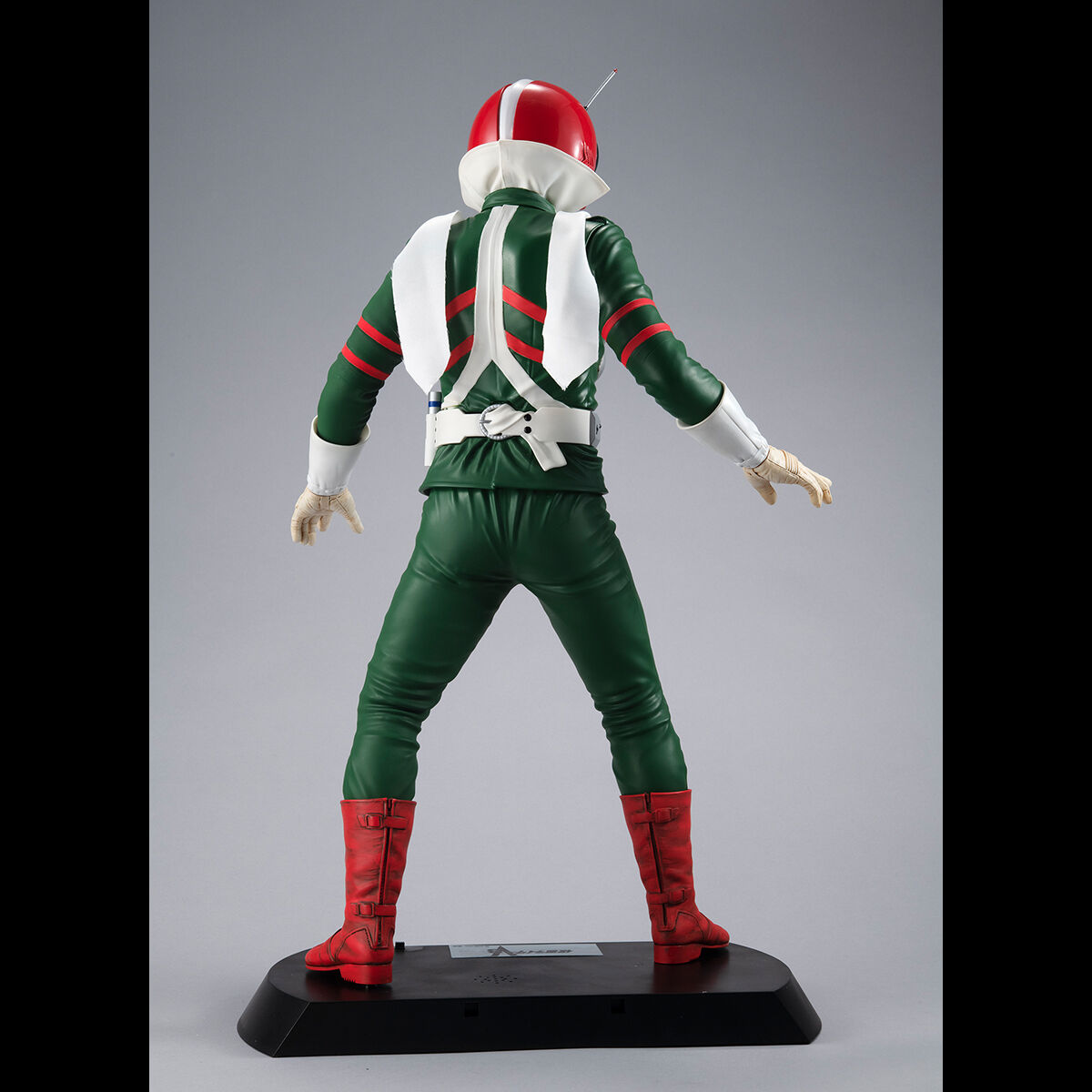 [新闻资讯] MegaHouse Ultimate Article 假面骑士V3 178