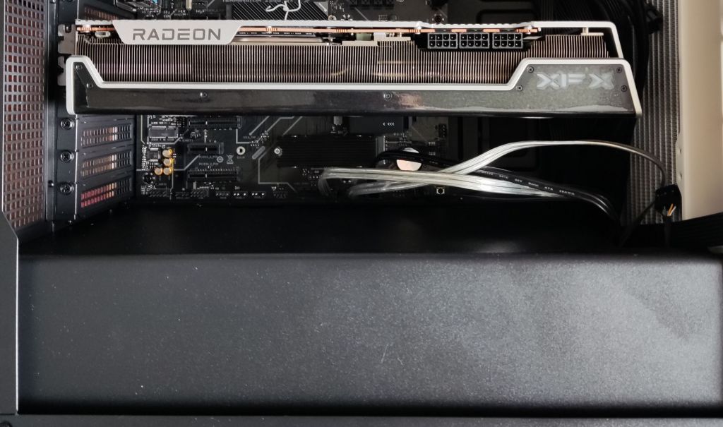 问下大佬们7900XTX的超白金的和海外版Pro要选哪个？ NGA玩家社区