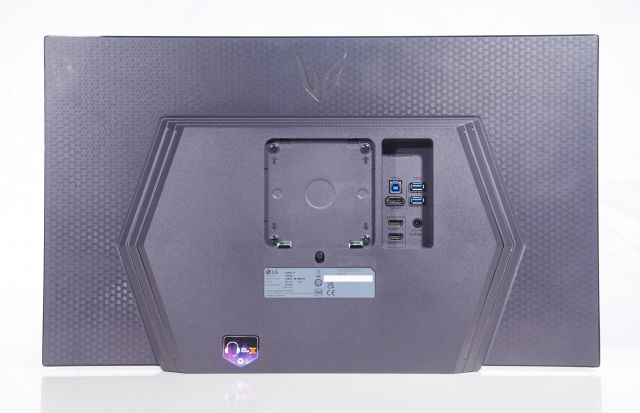 新品4K高刷显示器 LG 27GR93U 4K 144显示器开箱(新品速测！！) 178