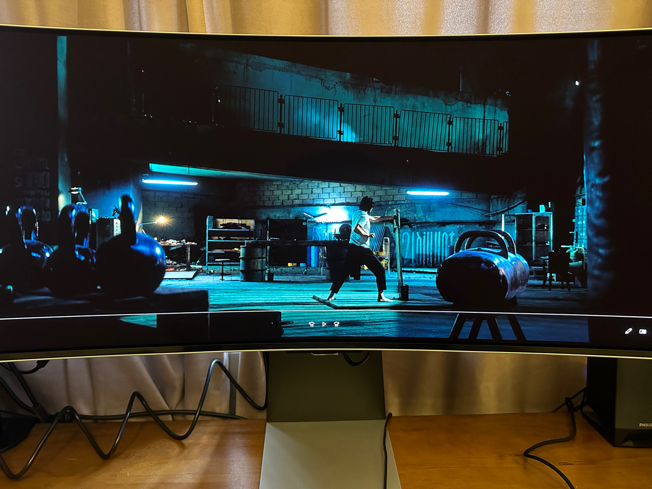 同时到货95r和oled G8 178