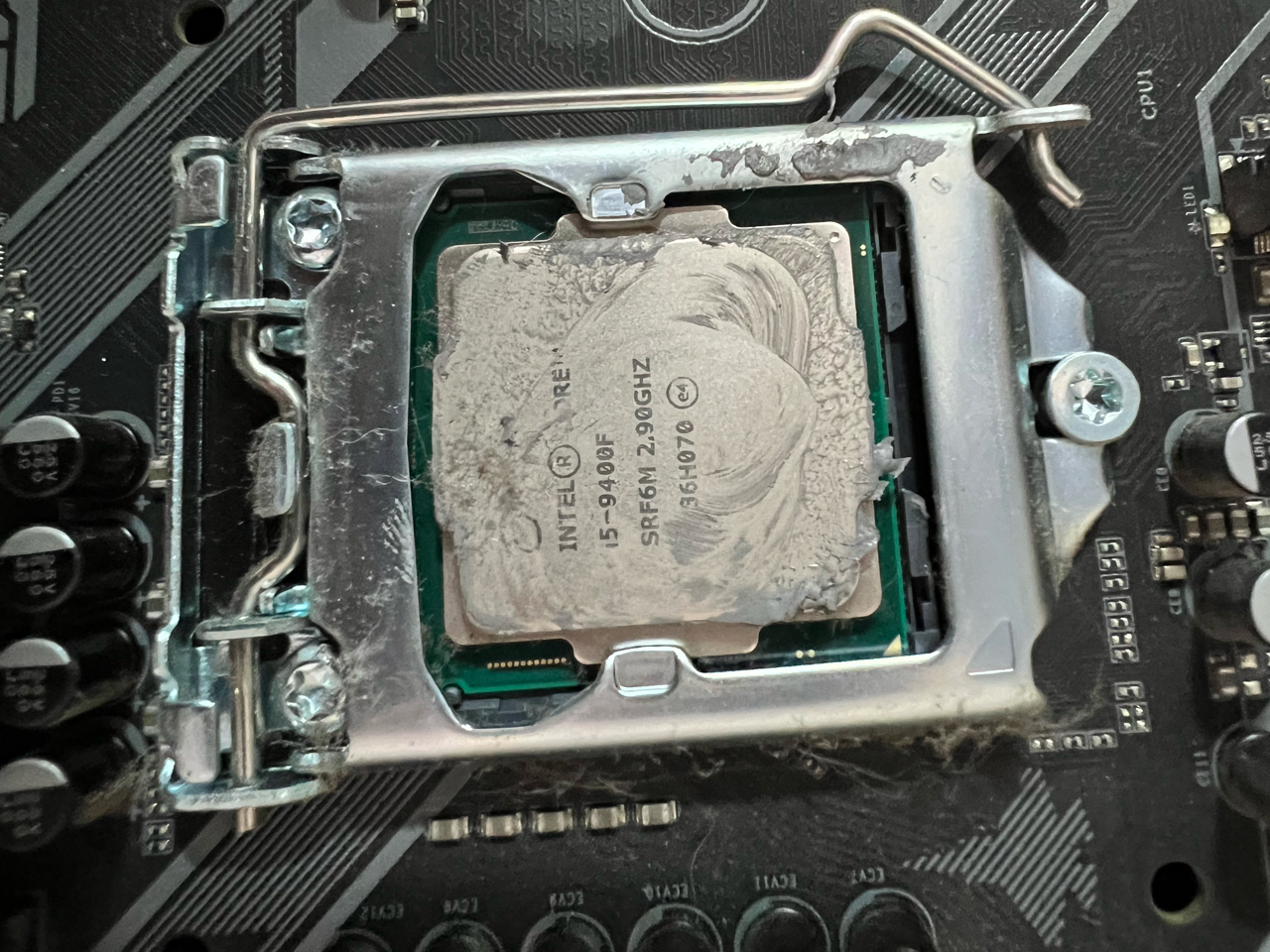 出i5-9400f+七彩虹b365m主板 NGA玩家社区