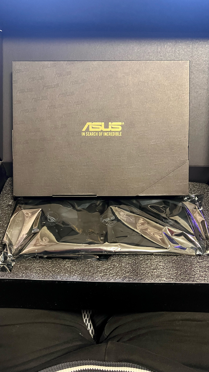 出华硕1070猛禽o8g 原码原盒 NGA玩家社区