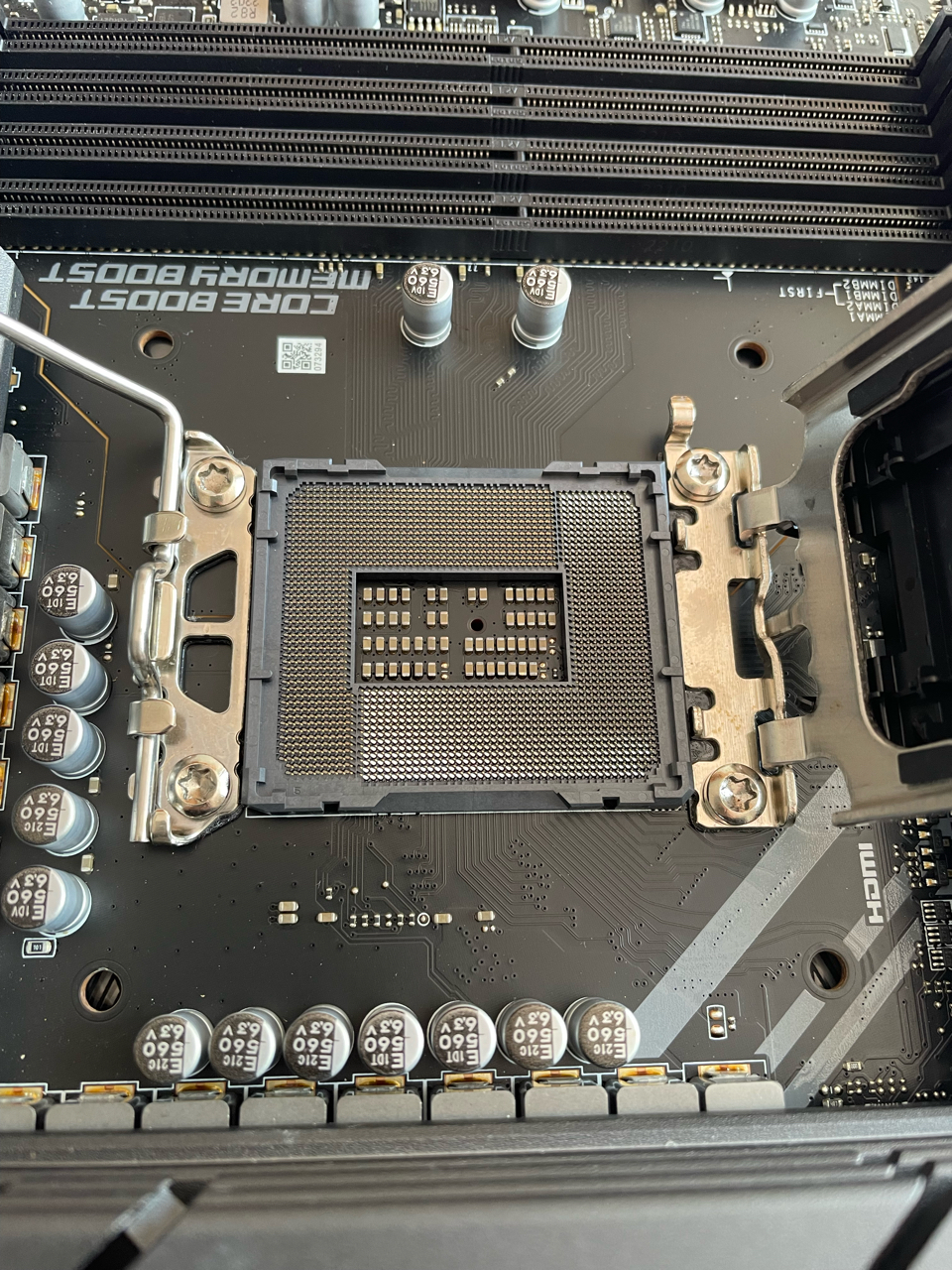 1300到付出z690黑刀锋或者换吹雪或者刀锋钛 NGA玩家社区