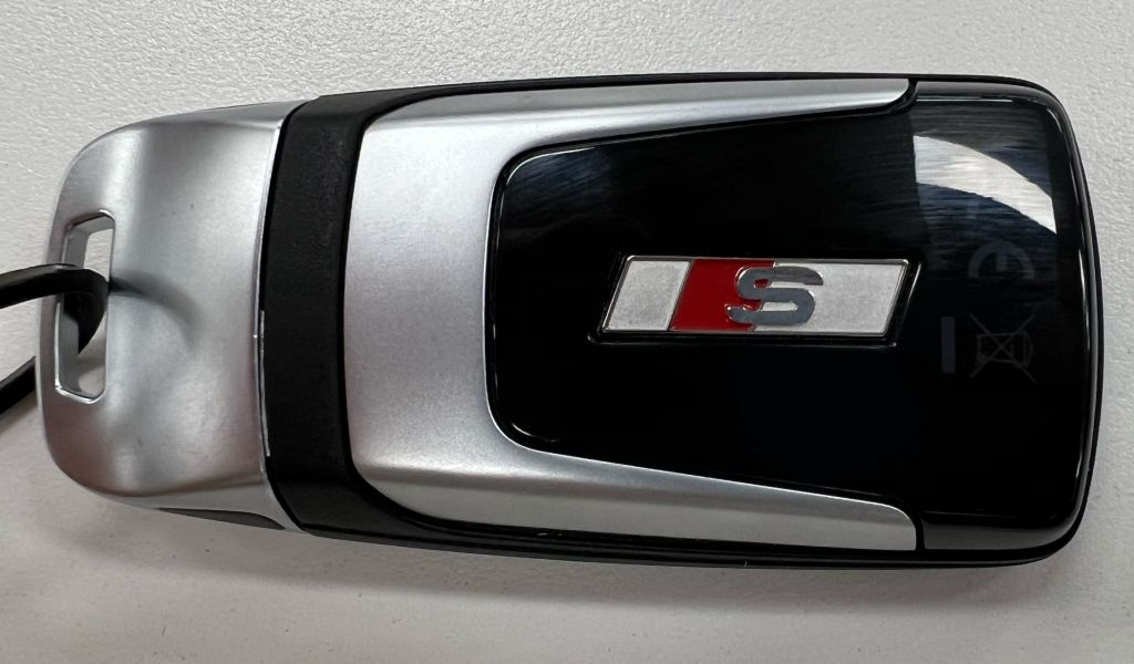 奥迪s4提车咯…… NGA玩家社区