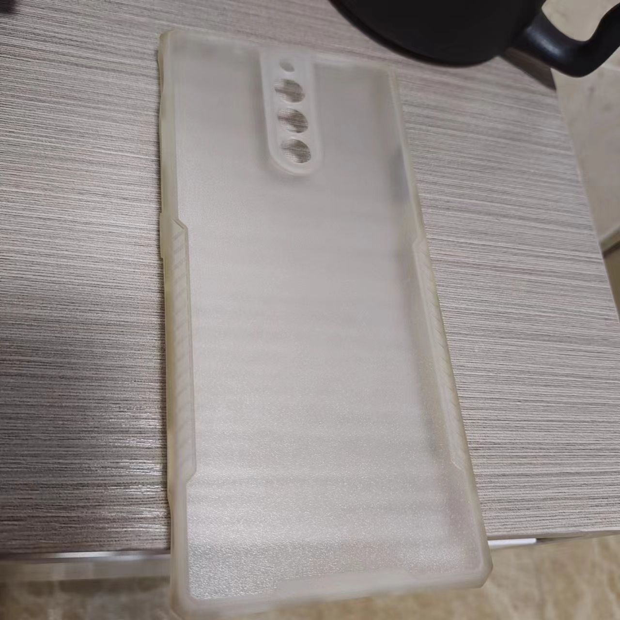 [吐槽]红魔8Pro透明银翼太难找手机壳了 NGA玩家社区