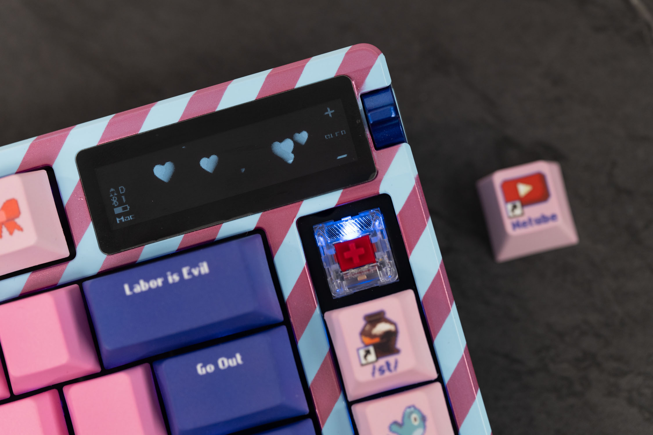 [ROLL] 《主播女孩重度依赖》超天酱主题ROG夜魔键盘改造——ROG夜魔改装赛十六强作品 178