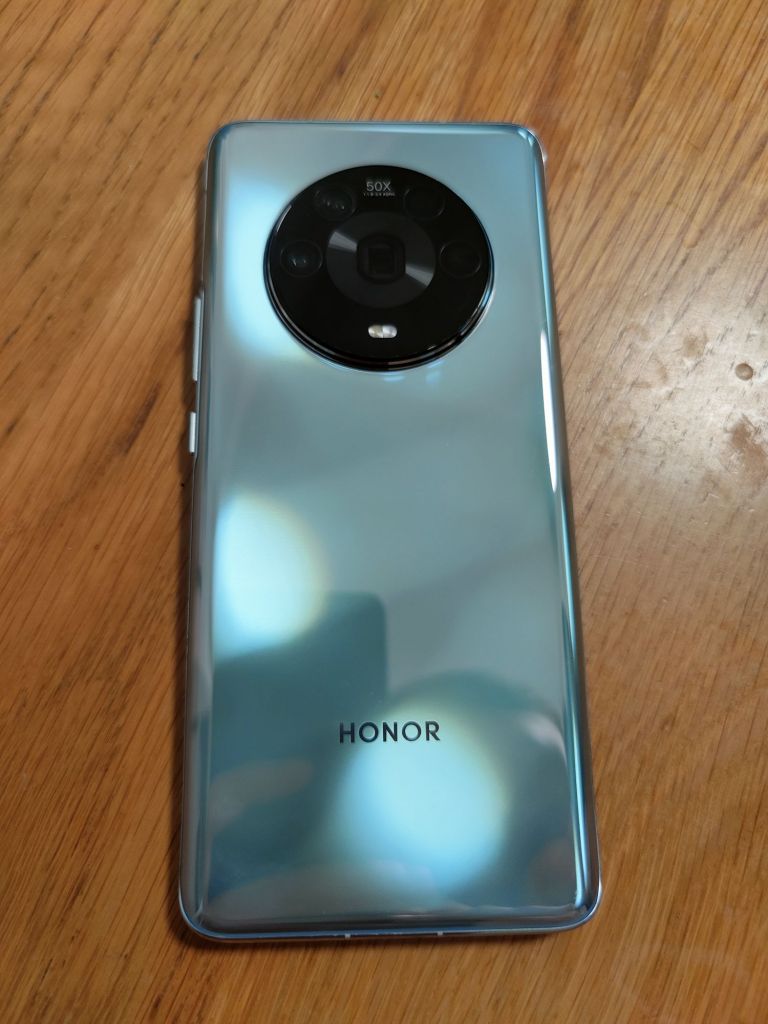 magic4 12+256的，屏幕废了还能卖多少钱啊 NGA玩家社区