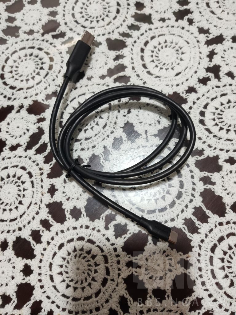 [硬件求助] 买了绿联的3.5英寸硬盘壳，这线是什么鬼？没有USB插头吗？ NGA玩家社区