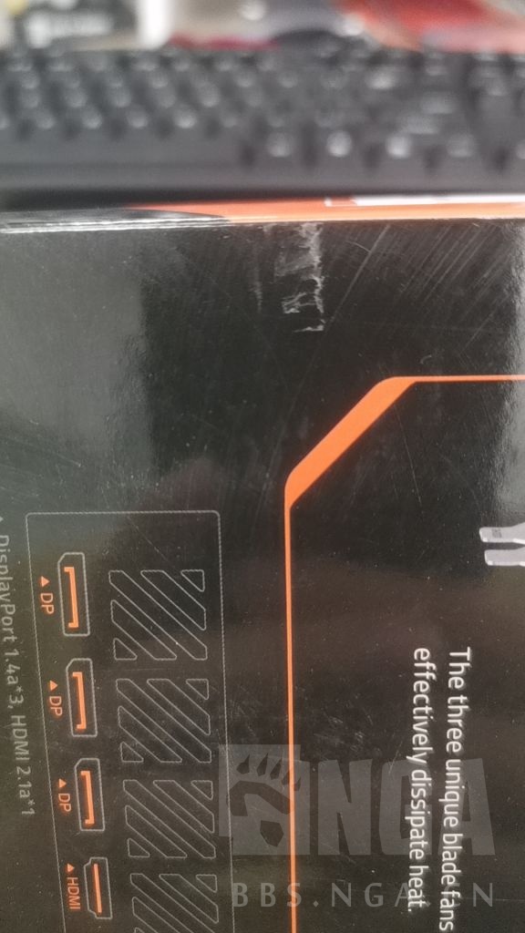 闹心的事情，技嘉的4070退了， 下了华硕的4070。我怀疑这技嘉卡被烤过~ 178