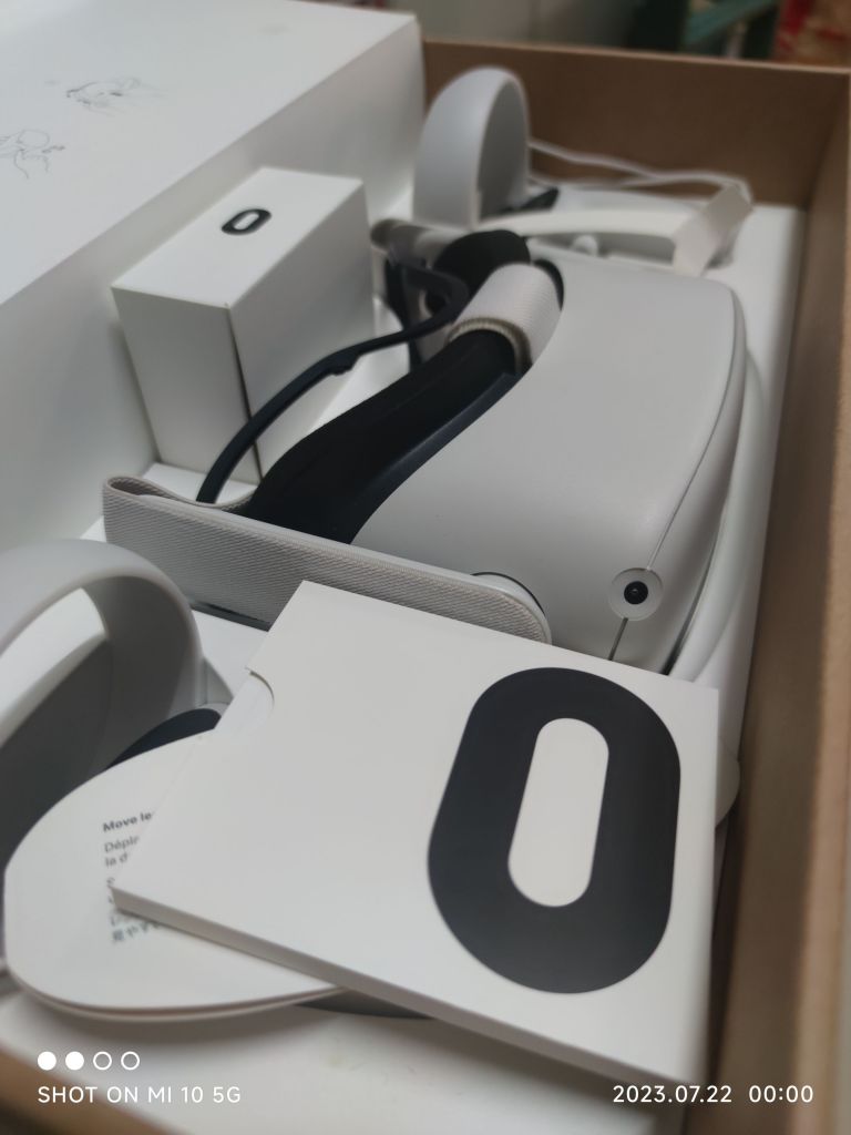 已出编辑。Oculus Quest 2 64GB NGA玩家社区