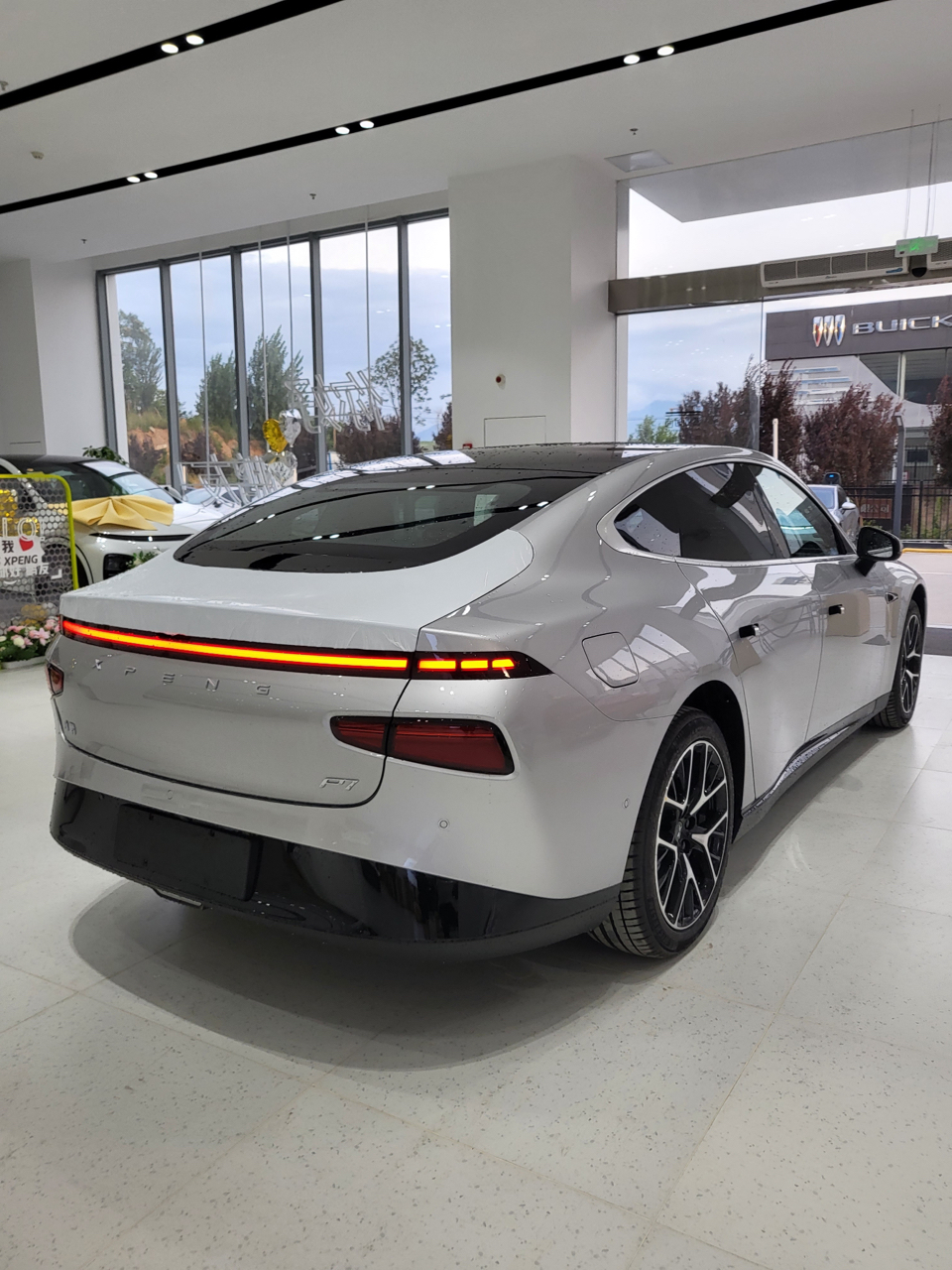 两个男人的少年梦，小鹏p7i提车作业 NGA玩家社区