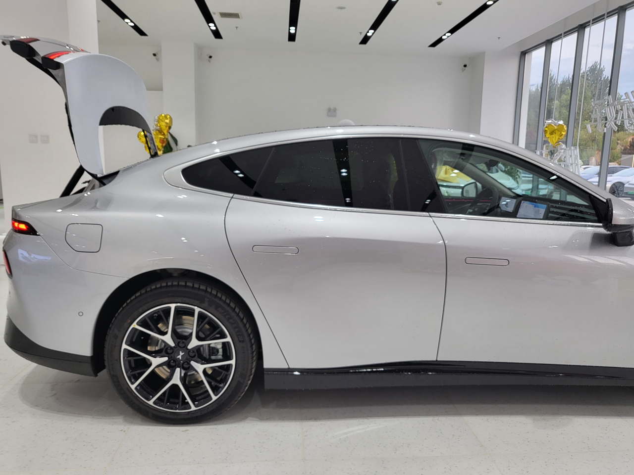 两个男人的少年梦，小鹏p7i提车作业 NGA玩家社区