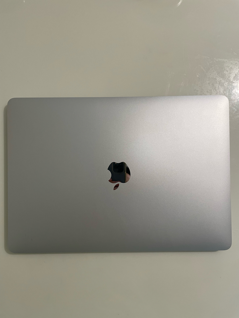 2020款macbook pro带触控栏，i5/16g/1T NGA玩家社区