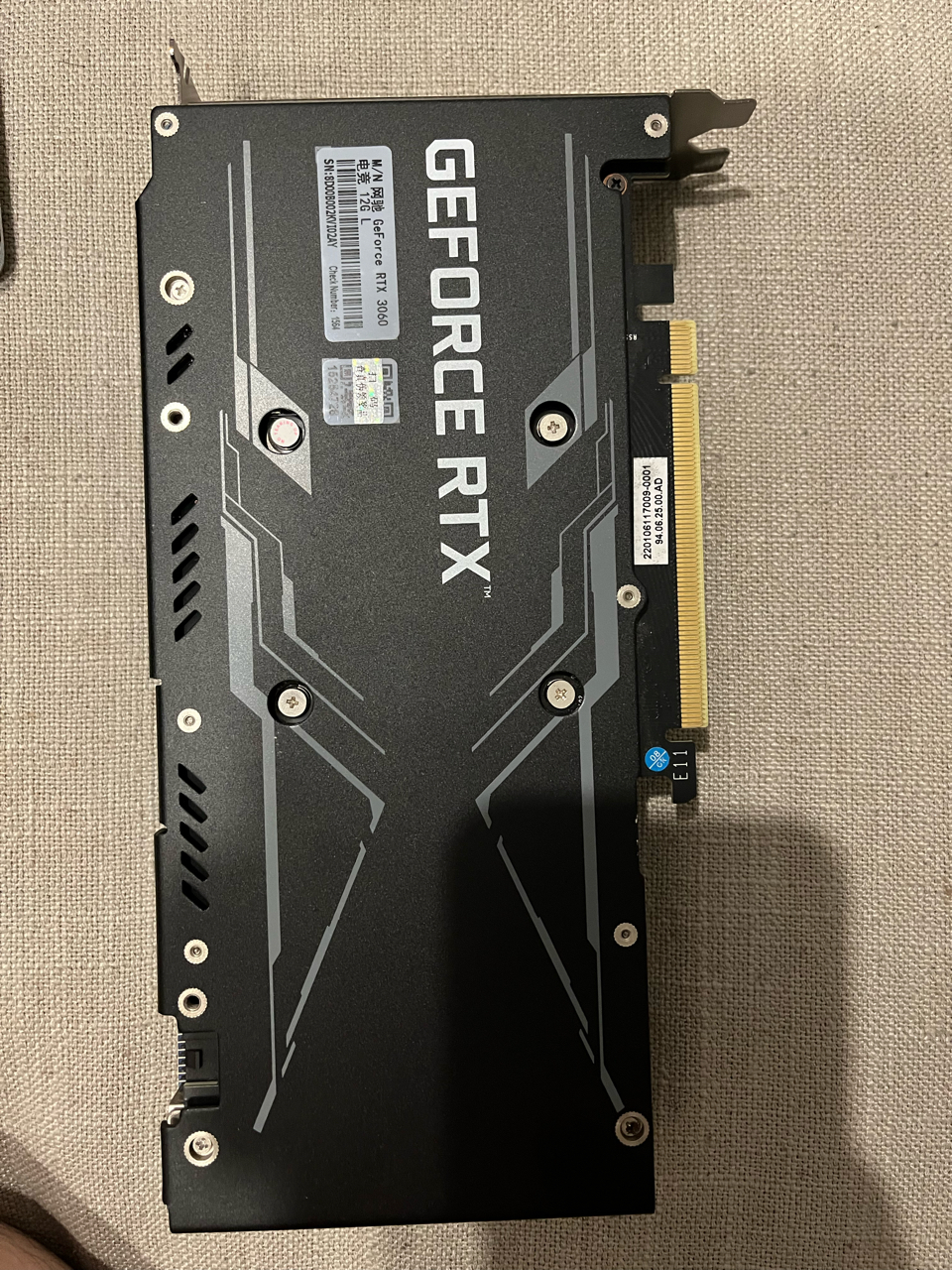 出一块3060-12g 178