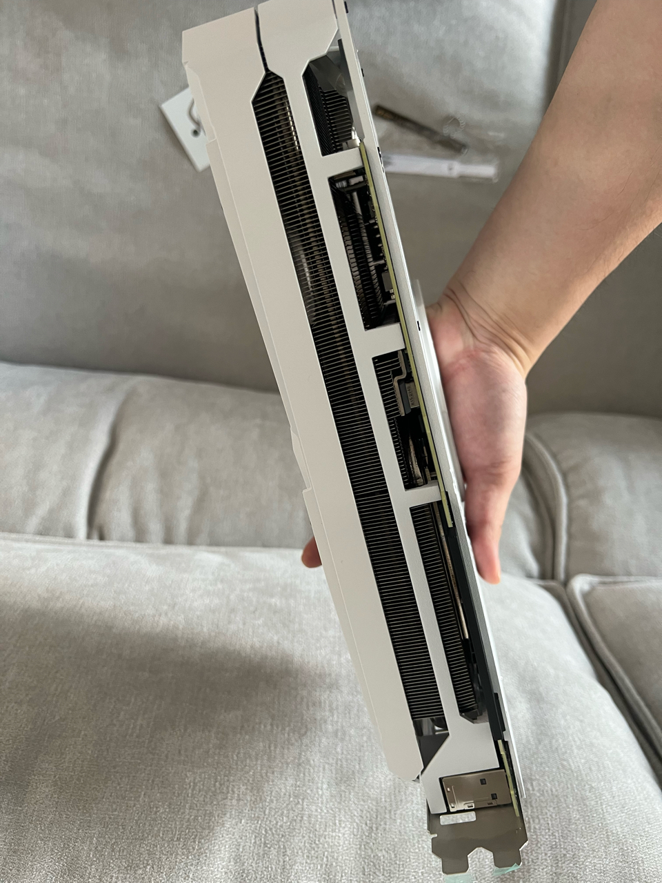 3090白猛禽到祸开箱 待上机测试 NGA玩家社区