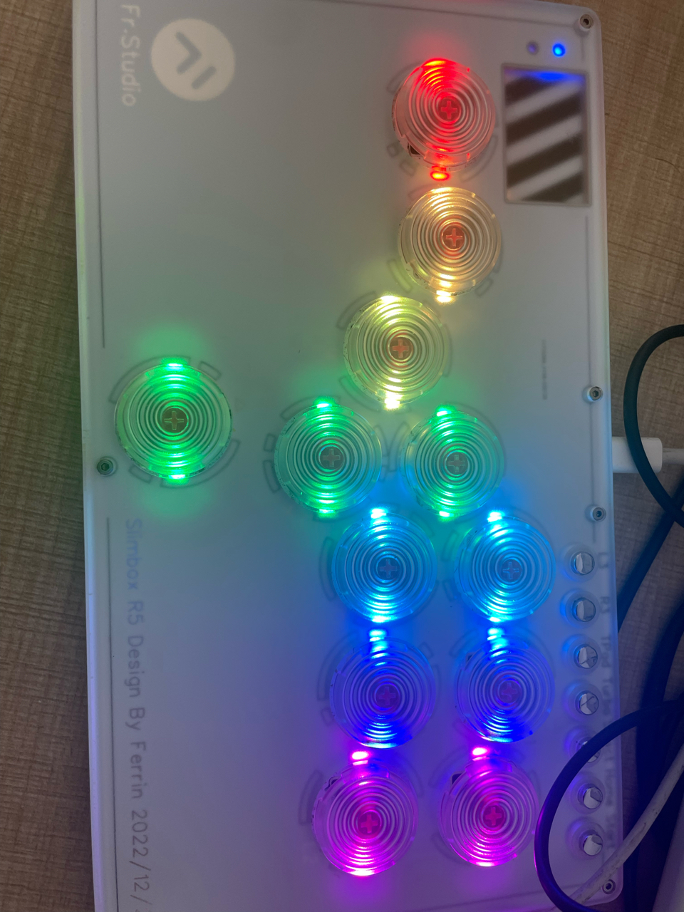 [街霸6] [求助] 求推荐hitbox NGA玩家社区