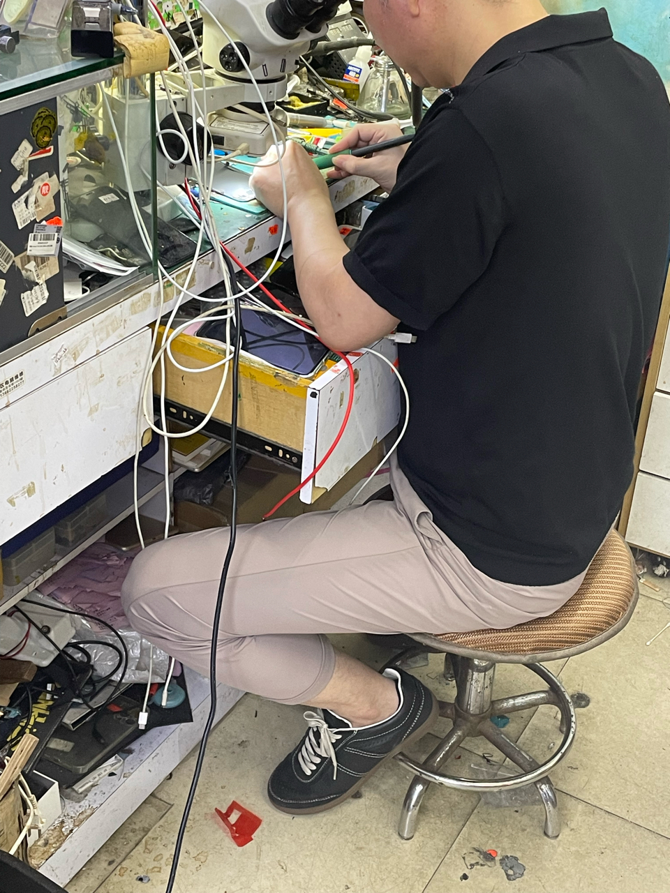 短视频突然刷到苹果13p和13pm出现很多白屏绿屏的 NGA玩家社区