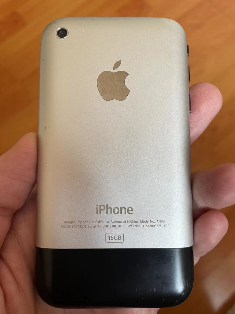 几年没开机的iPhone6一直白苹果 NGA玩家社区