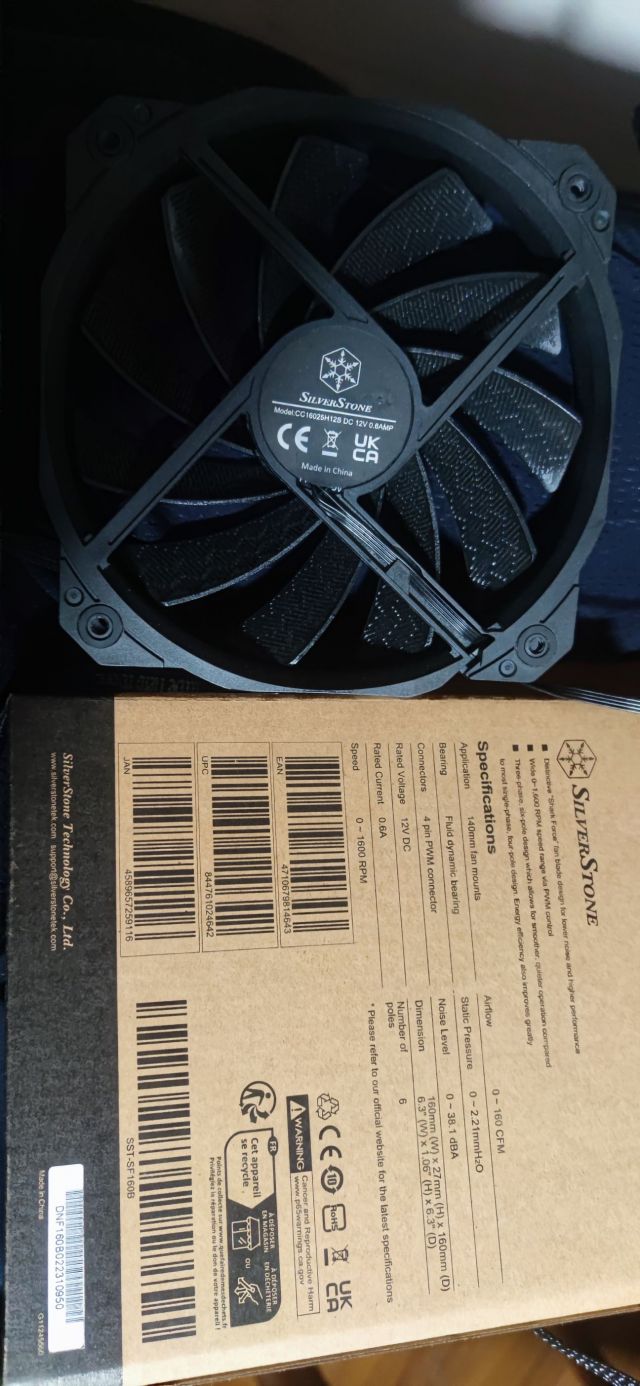 吃饱了撑得买了几把16cm/18cm/20cm大风扇，分享下使用体验，纯主观，有兴趣可以参考 178