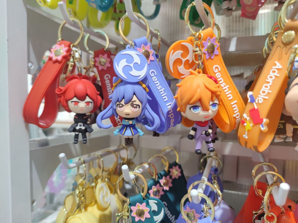 [游戏杂谈]让人两眼一黑的周边 178