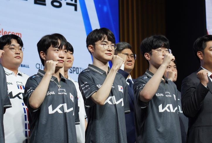 [国际赛事] LCK四支出征队作为陪练对象，Faker认为中韩实力同一水平 NGA玩家社区