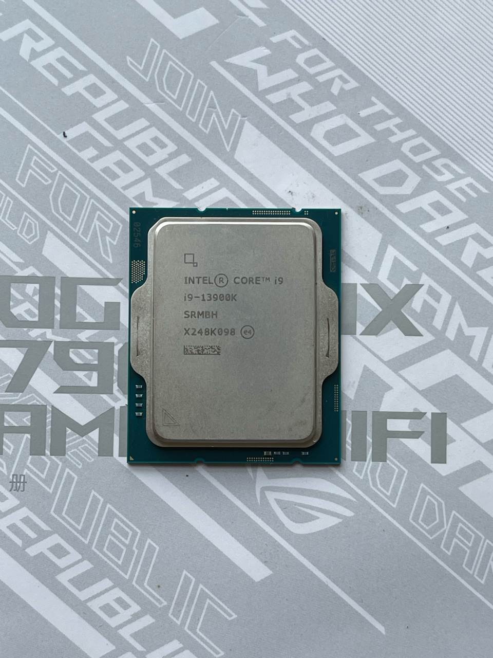 出13900K盒装和Z790A吹雪D5 NGA玩家社区