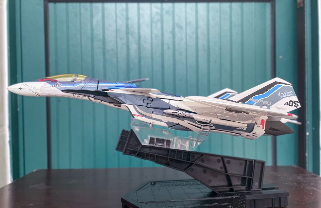 [可动成品]年轻人的第一台飞机 万代DX超合金 VF-31AX NGA玩家社区