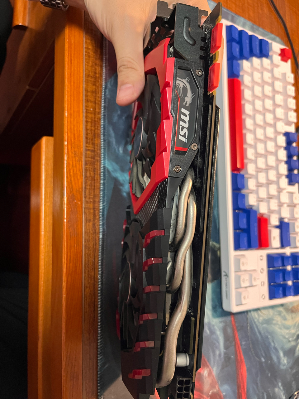 [电脑硬件]出微星红龙1070 NGA玩家社区