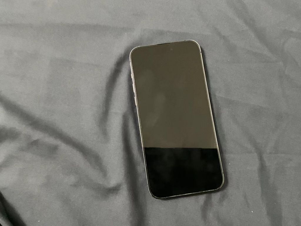 预出 国行 14pm 256g 178