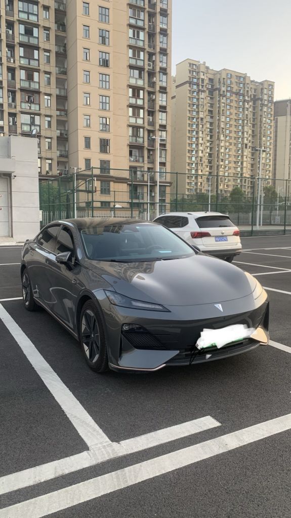 准备下定深蓝SL03，轮胎配置疑问 NGA玩家社区