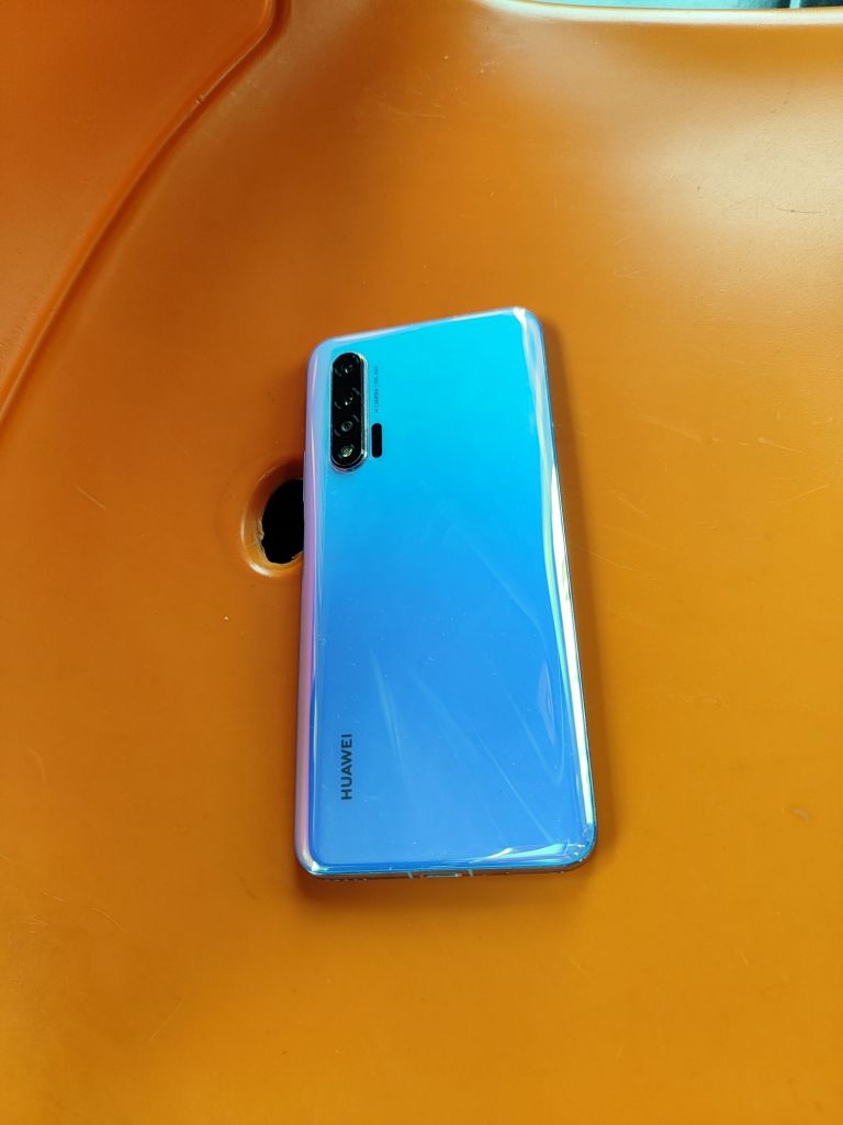 随缘出一台nova6 8+128 5G 178