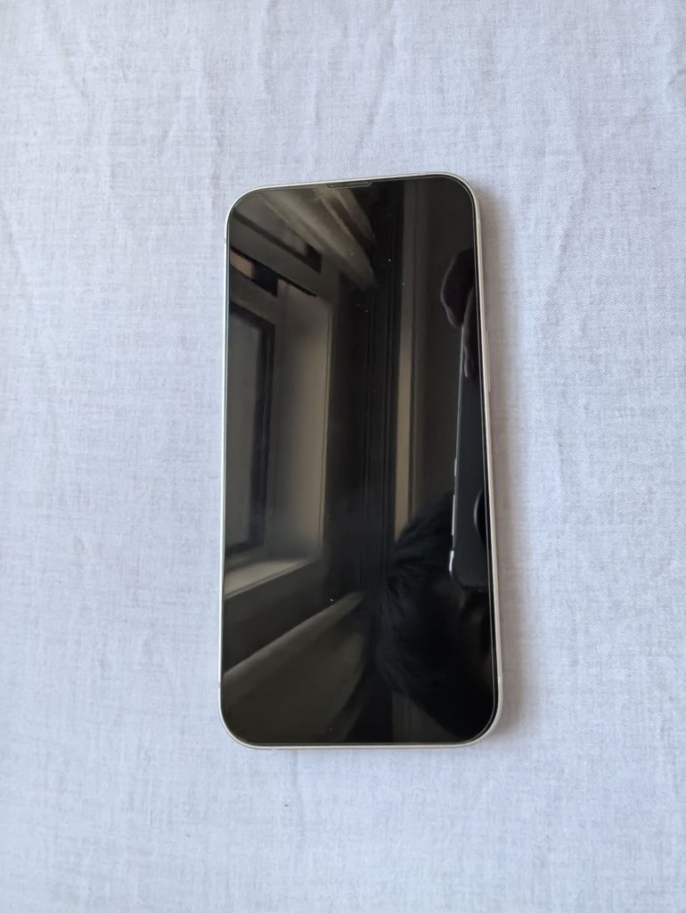 (已出)出一台iPhone13星光色256g NGA玩家社区