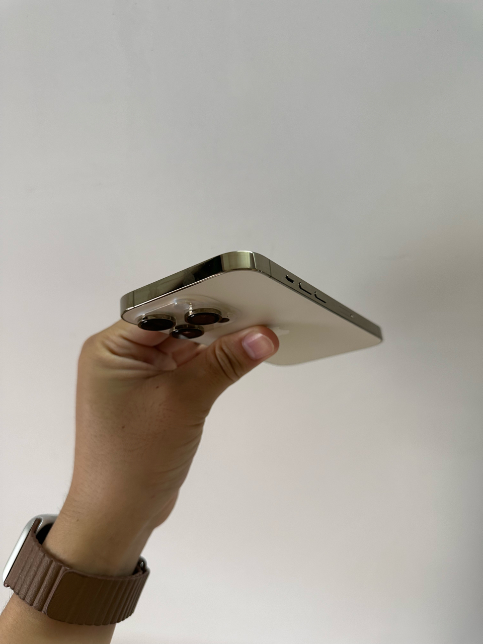 iPhone14Pro金色256G国行95新电池效率100苹果手机在保 NGA玩家社区