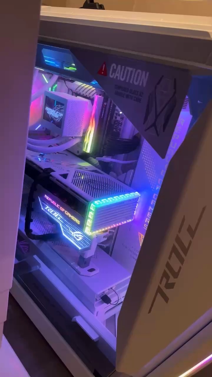 大力神显卡支架 彩虹模式一直闪烁 NGA玩家社区