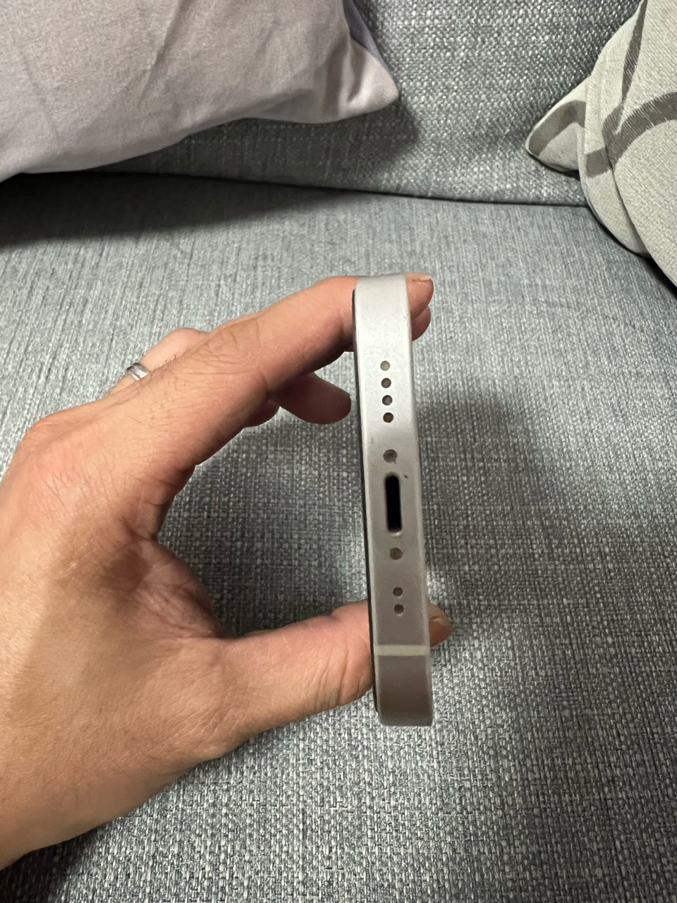 iPhone12 mini 256g 现在能出多少？ 178