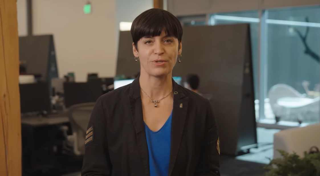 [游戏资讯] 新英雄Hwei玩法比较复杂，内部正在统一联盟故事线 178