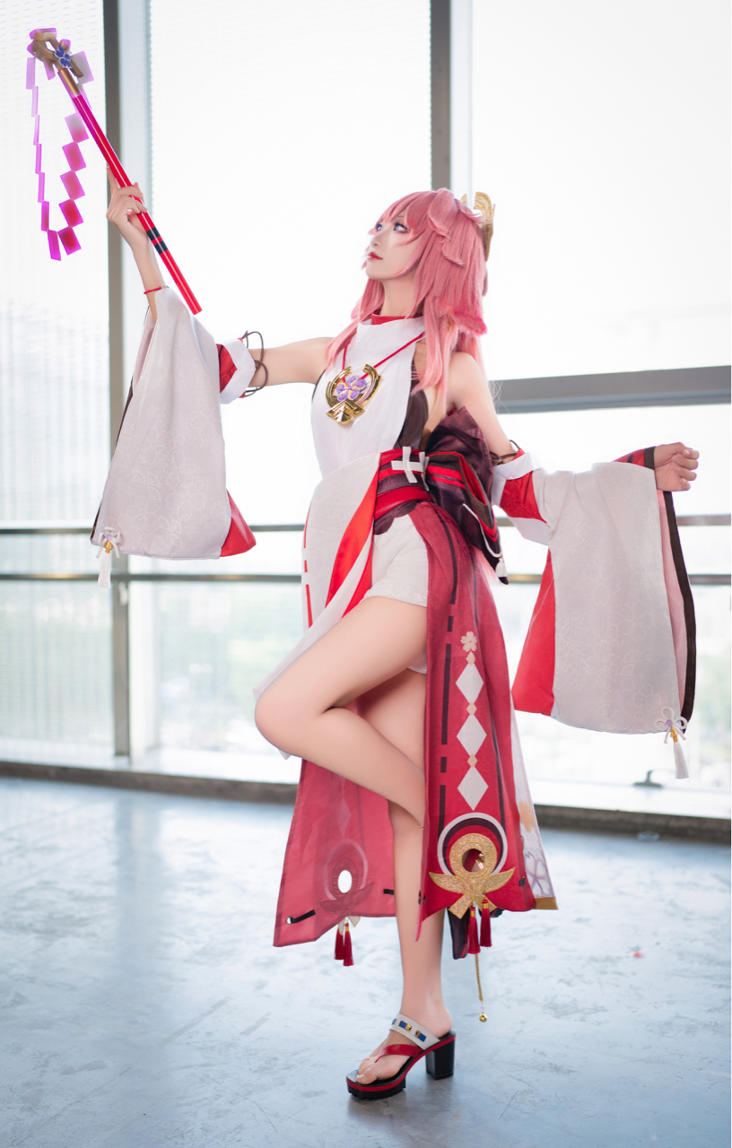 CICF拍的一组八重神子场照 NGA玩家社区