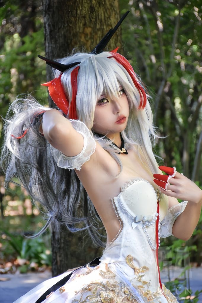 [闲谈交流] [氵][cos][W]在学校出了w的cos NGA玩家社区