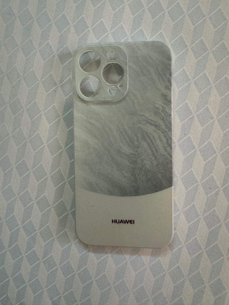 想要一个低于10克的15pro Max手机壳。不限材质。有没有推荐的。 NGA玩家社区