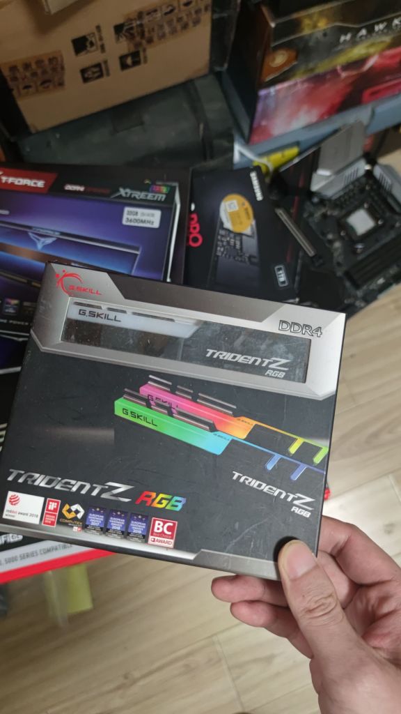 求大佬推荐一款D4带灯的内存条 NGA玩家社区