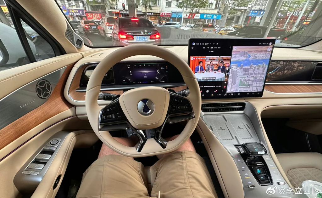 现在30万以下新能源车，内饰豪华感最好的是哪个车型呢？ NGA玩家社区